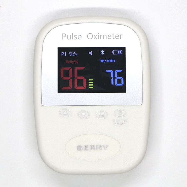 BERRY HAND-HELD PULSE OXIMETER BM1000A | Meg Medius